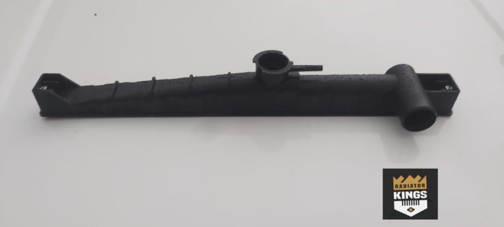 Nissan UD60-100 top tank - Radiator Kings